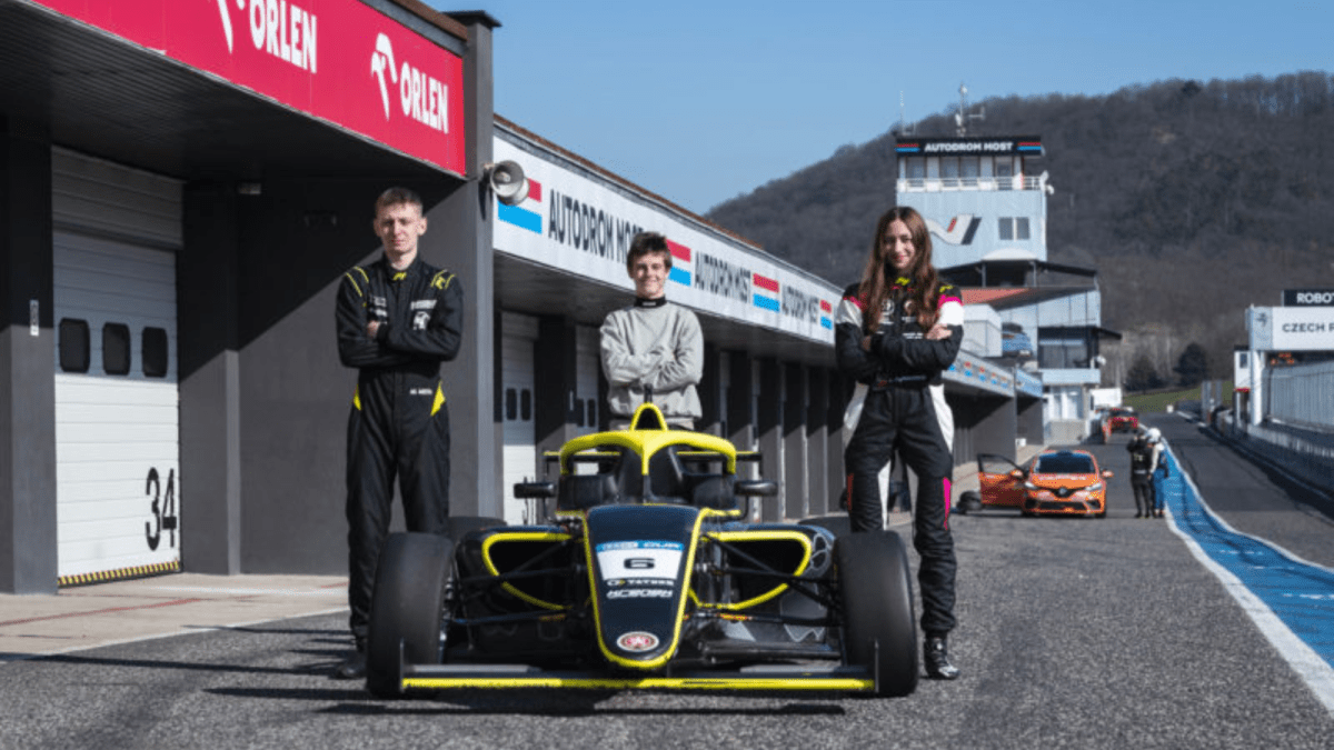 17-year-old rallycross racer Martin Knápek wins 2024 F4 CEZ Academy ...
