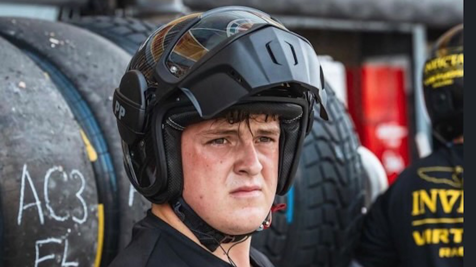 Inside the life of a 21-year-old F2 mechanic – Feeder Series