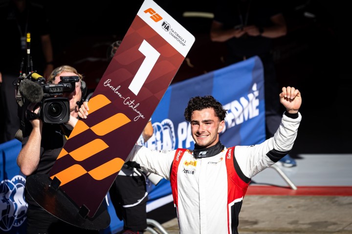 Naël restores home glory to Campos with maiden F3 victory in Barcelona ...